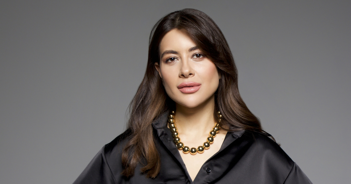 Youtube-бизнес блоггера и интервьюера Рамины Эсхакзай: как устроен проект, его доходность и ...